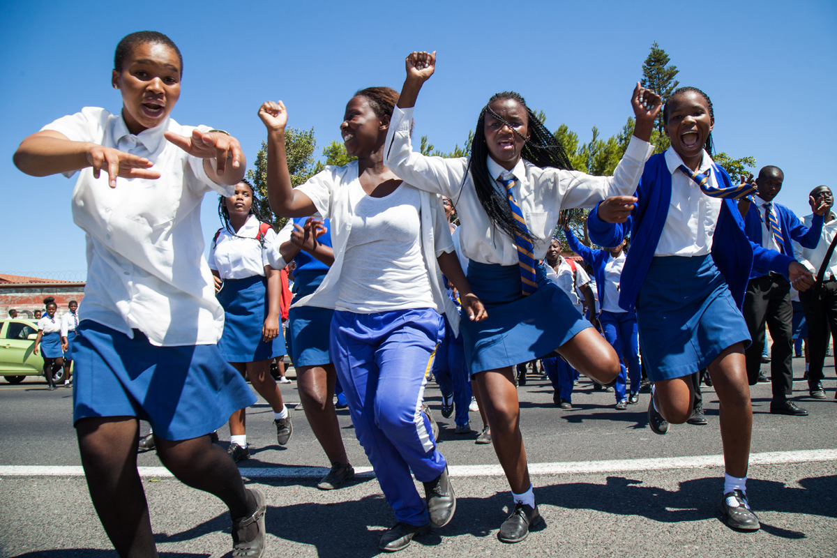 Philippi High students demand promised new school – Elitsha