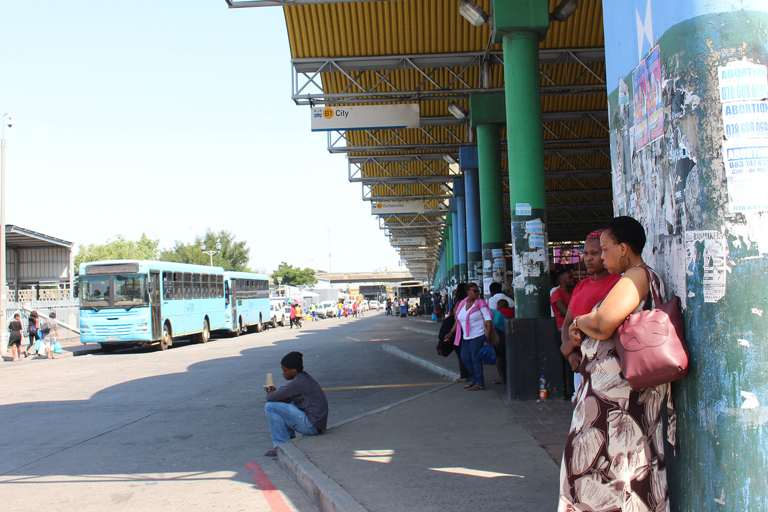 Bus commuters welcome deployment of law enforcement on buses – Elitsha