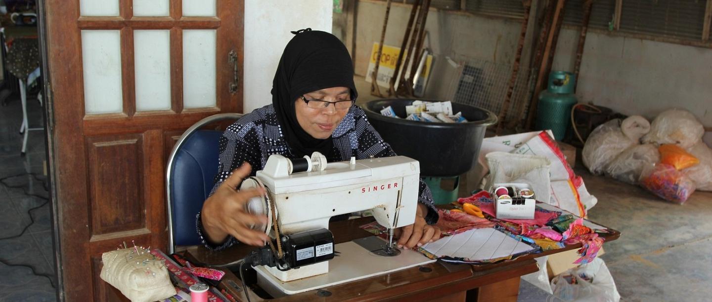 Informal work during the pandemic: when essential activities are the ...